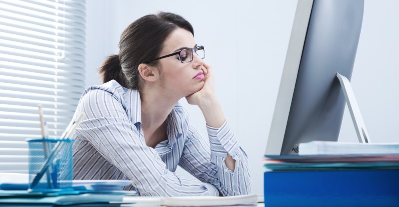 Beat Email Overload: 7 Tips Keep On Top Of Your Inbox