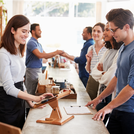 Frontline and Retail Communication | SnapComms